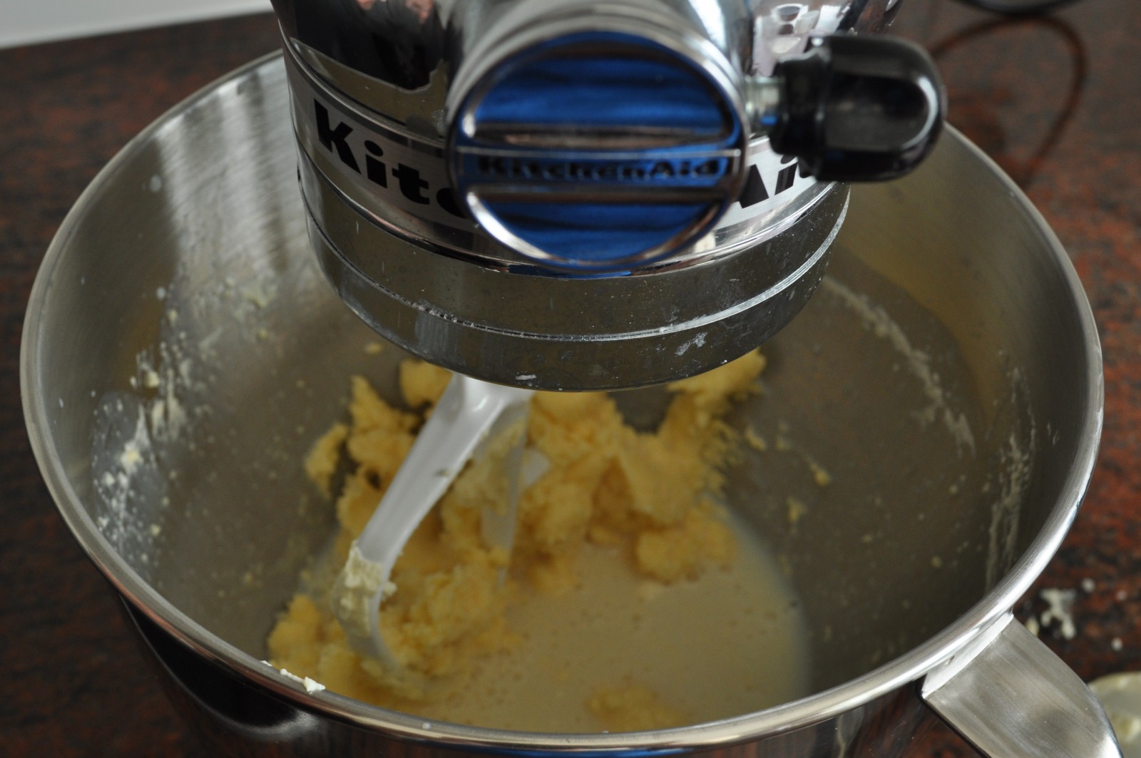 How to make vanilla butter at home (simple & quick recipe)