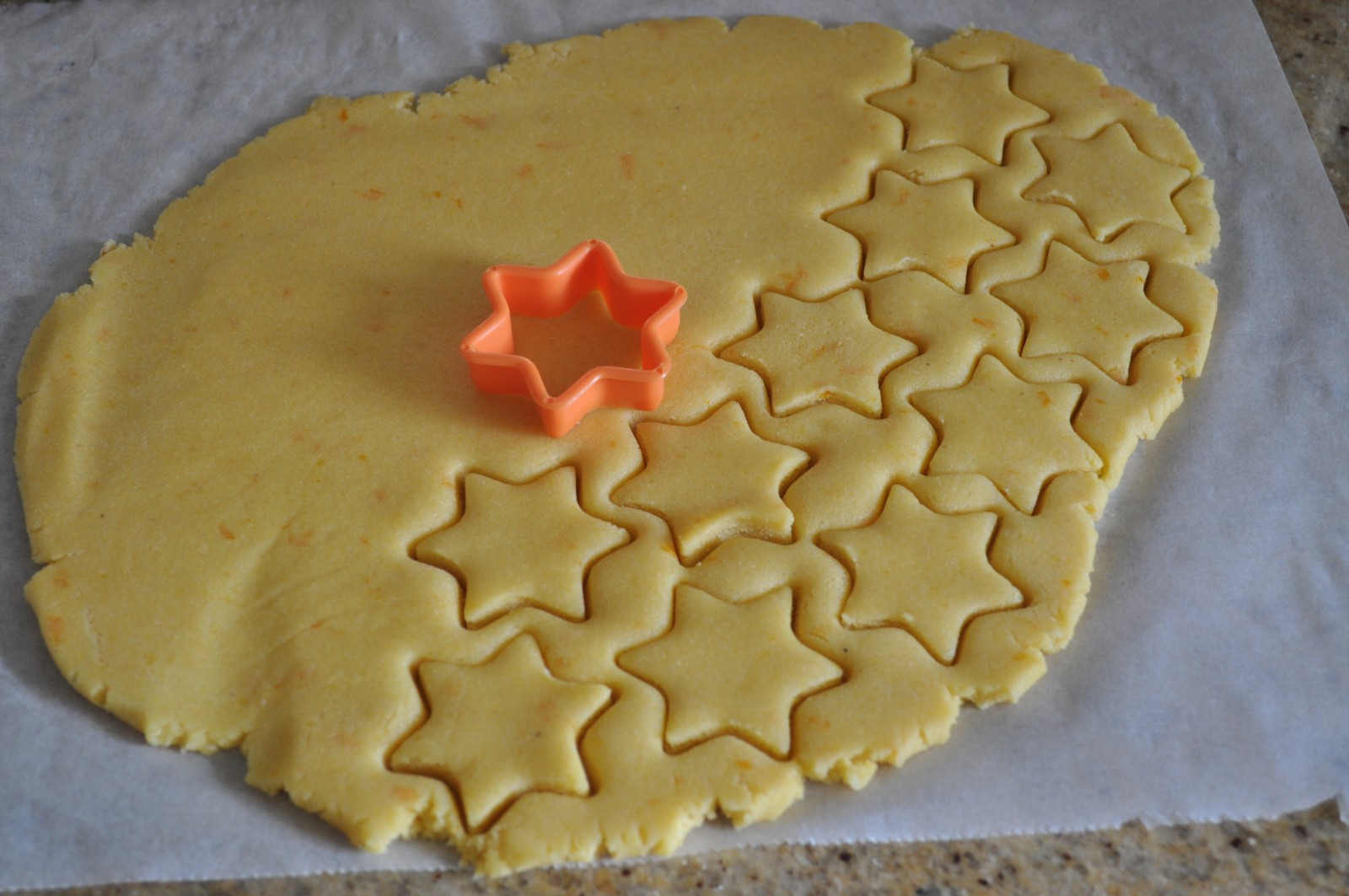 Orange star shortbread cookies - easy recipe