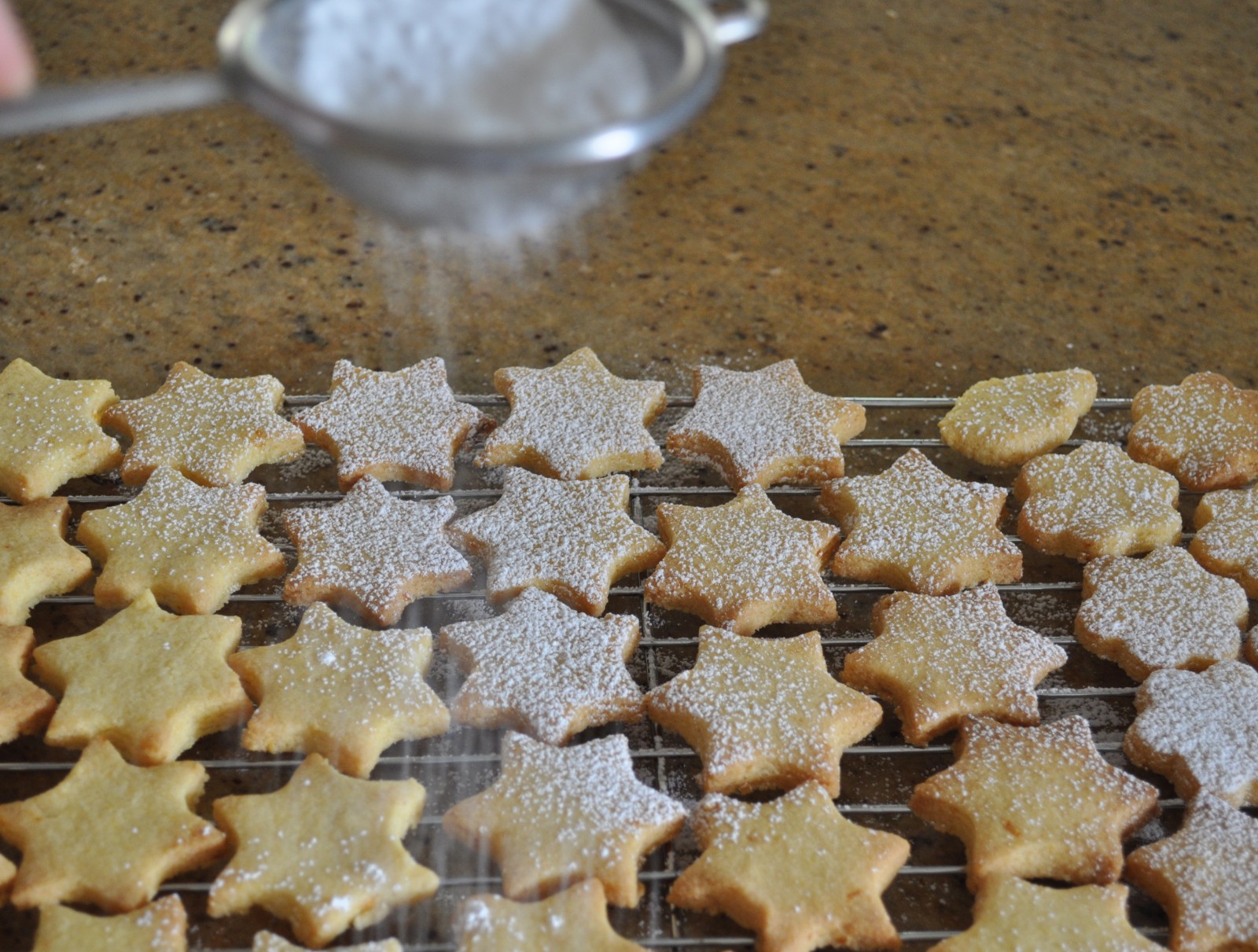 Orange star shortbread cookies - easy recipe