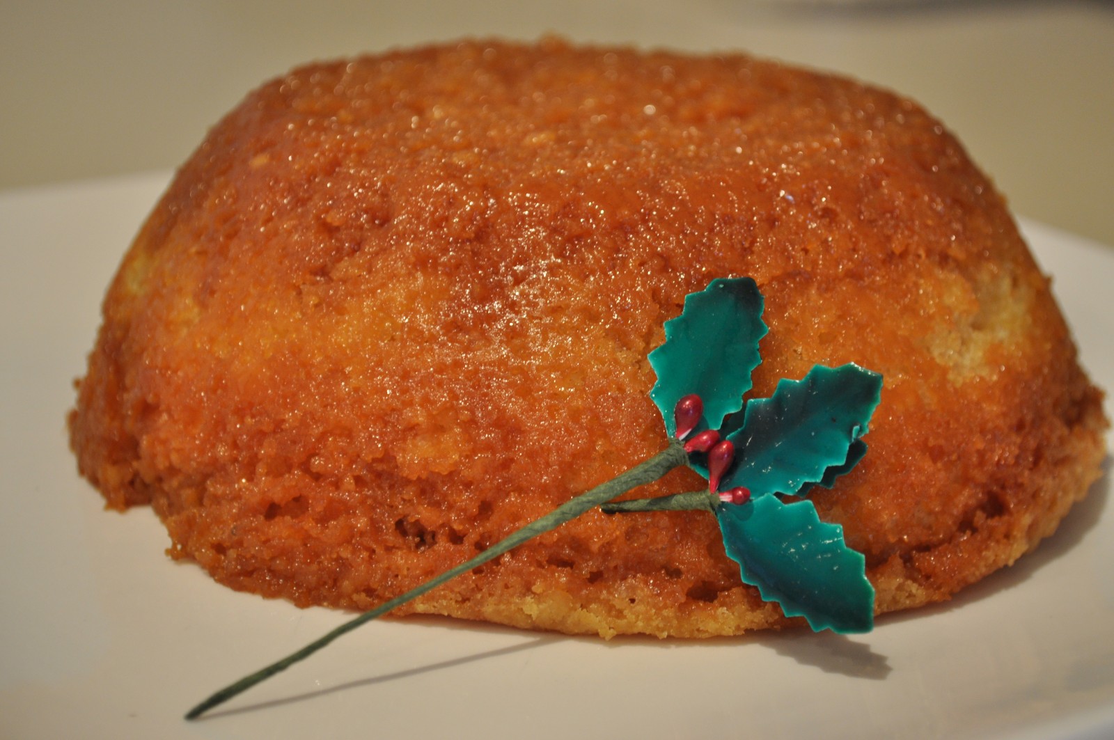 Steamed golden syrup pudding (no-fruit Christmas pudding)