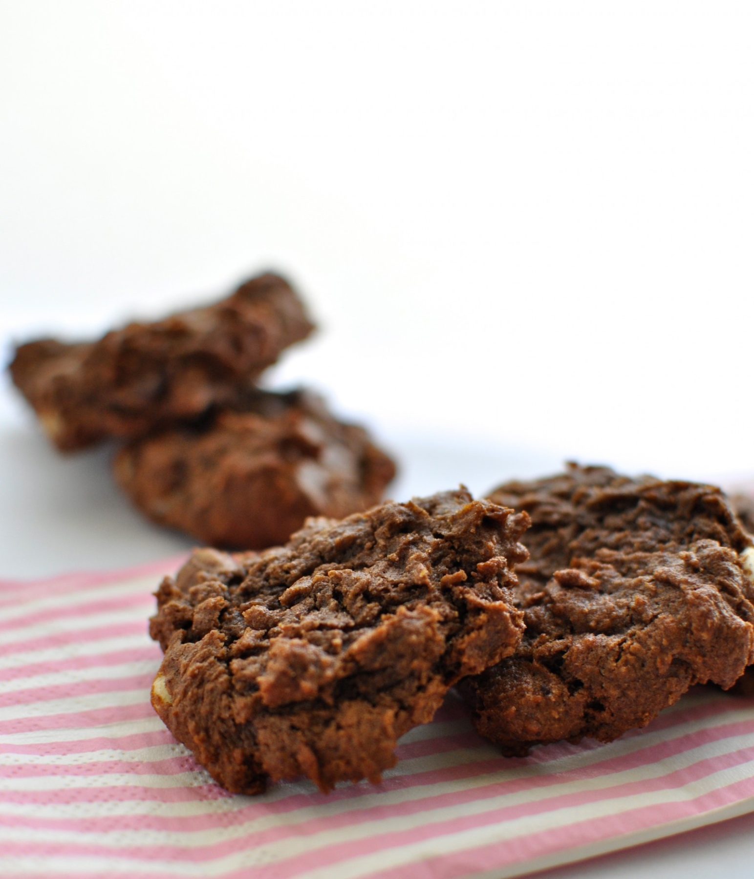 Triple choc chip biscuits with avocado - Claire K Creations