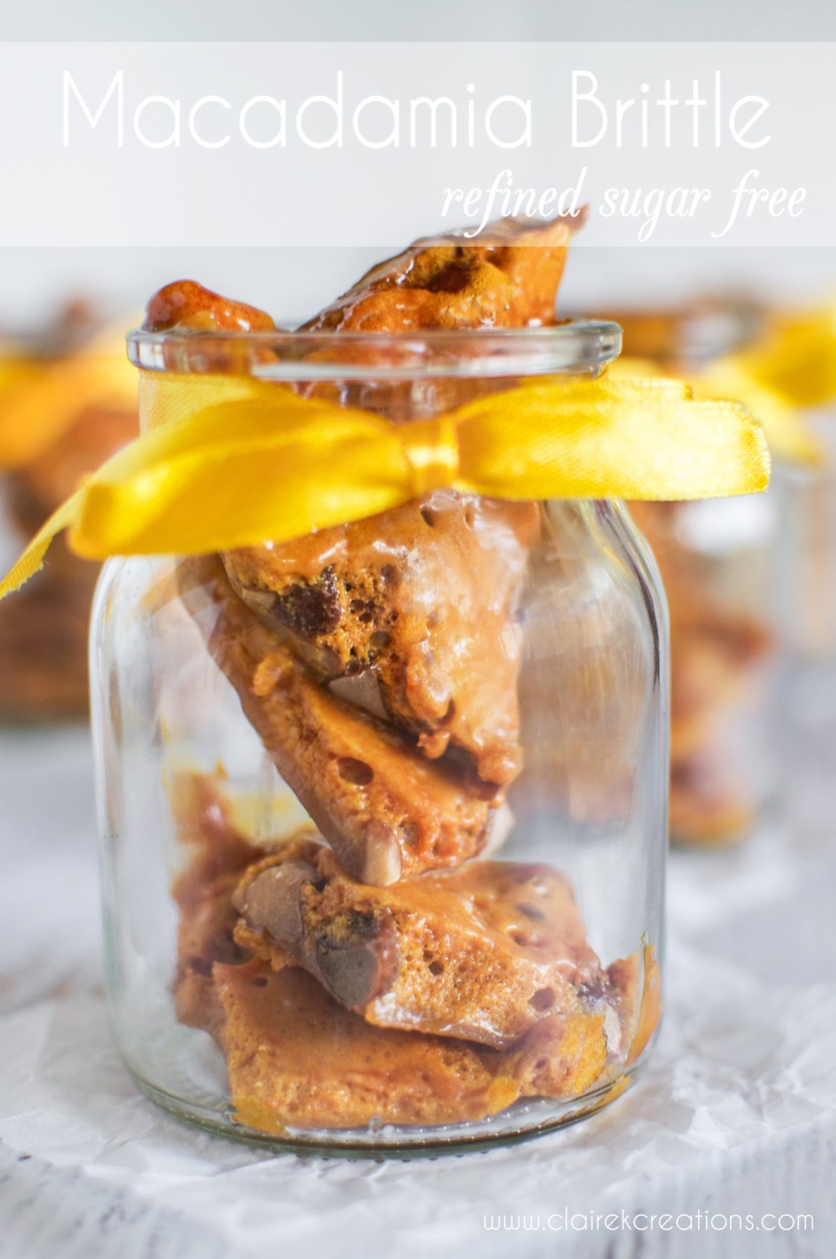 Refined sugar free macadamia brittle (Paleo recipe)