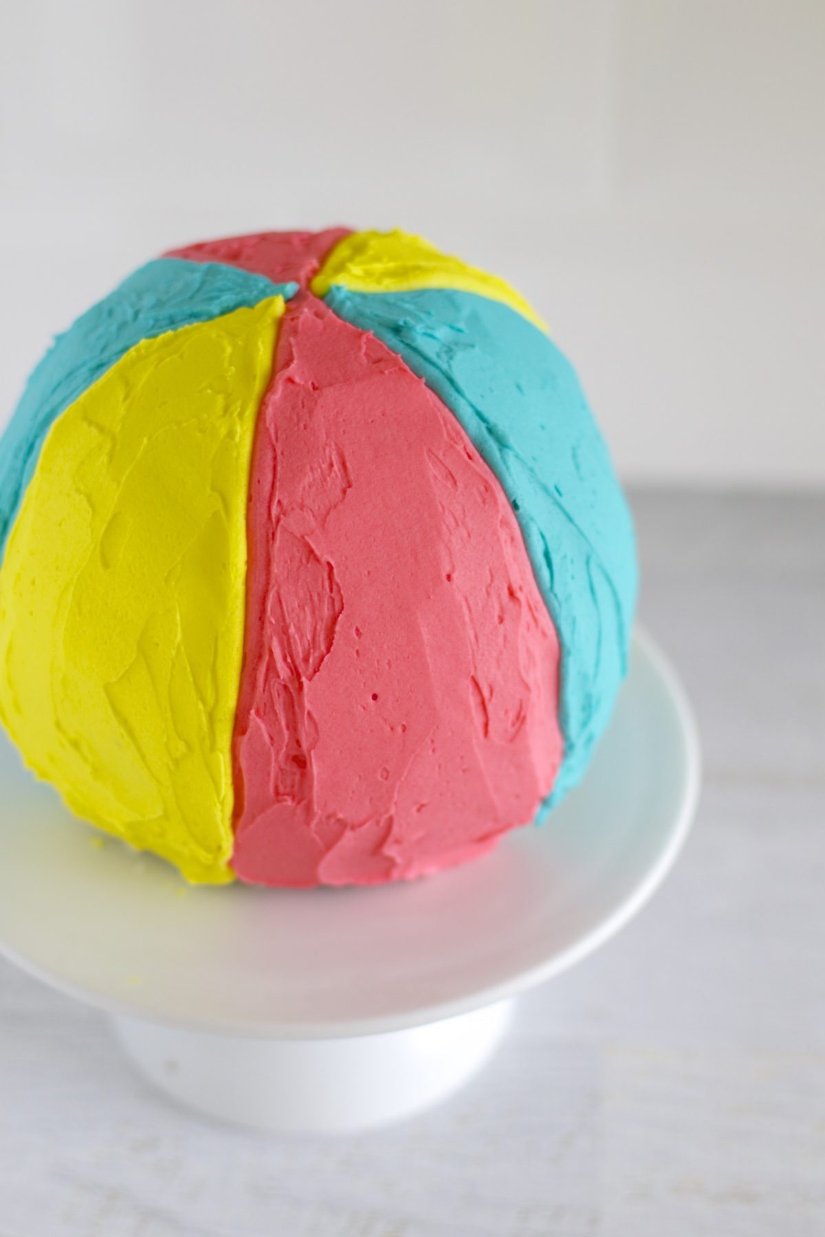 Beach ball piñata cake - Claire K Creations