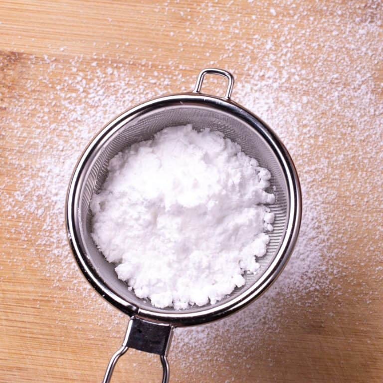 How to make icing sugar (confectioner's sugar) from scratch