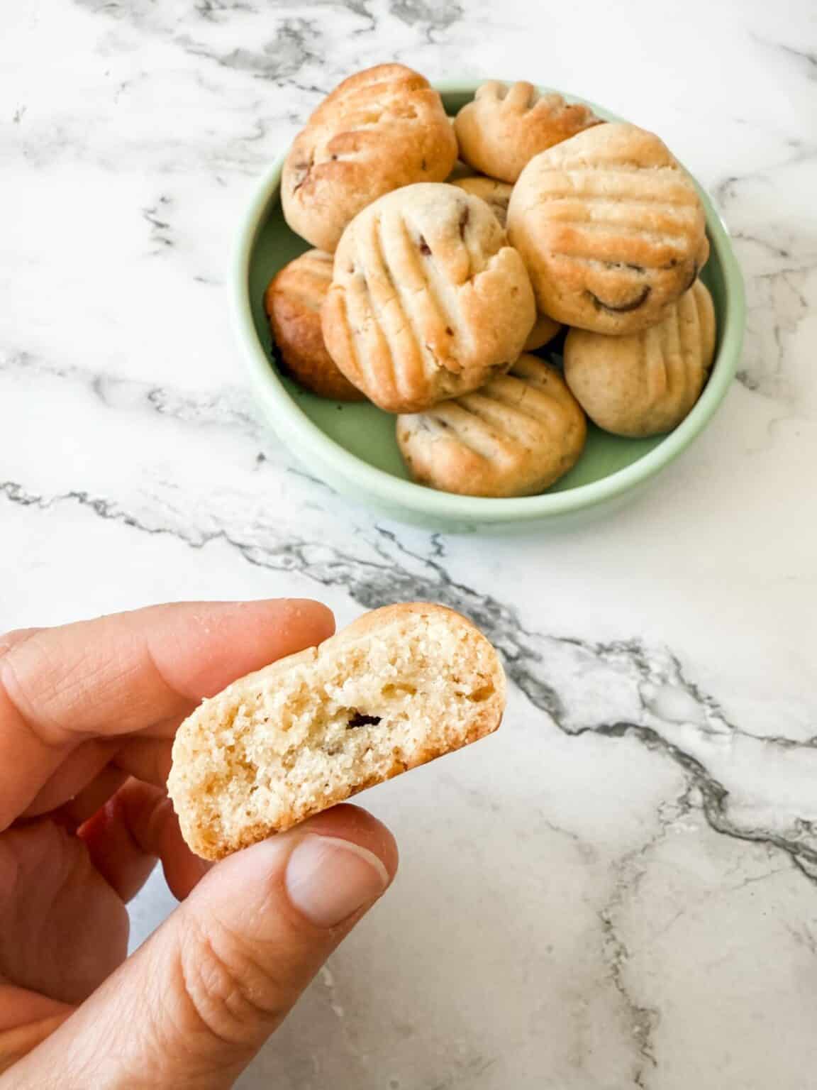 Sante Biscuits - Claire K Creations